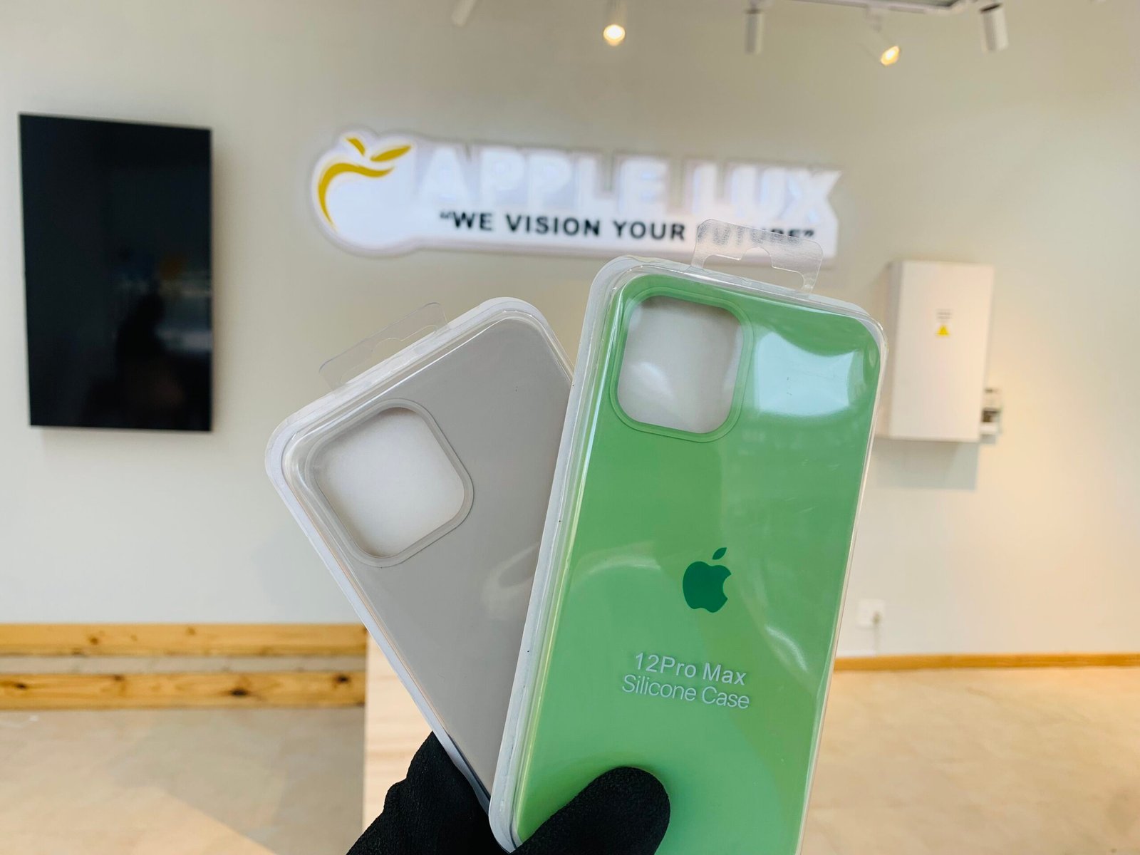 iPhone 12 Pro Max Silicon Case - Apple Lux